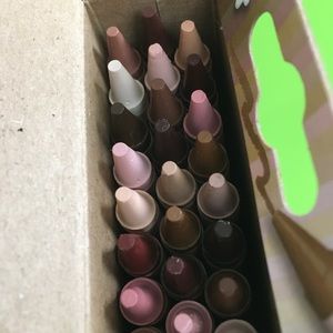 Crayola | Office | Crayola Skin Colors Of The World Crayons 24 Shades ...